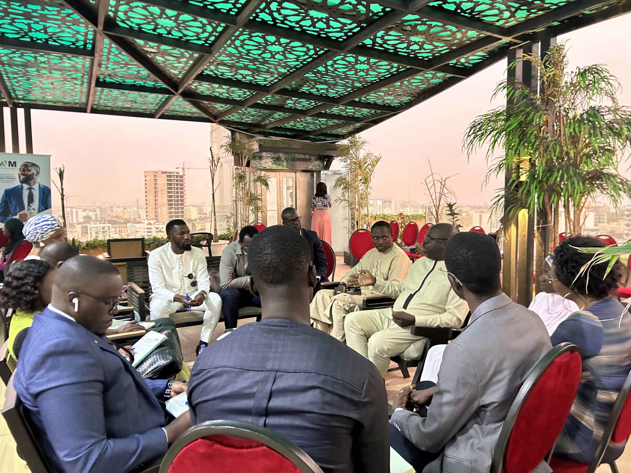 MBA Around The Table – Regards croisés sur les défis RH contemporains ...